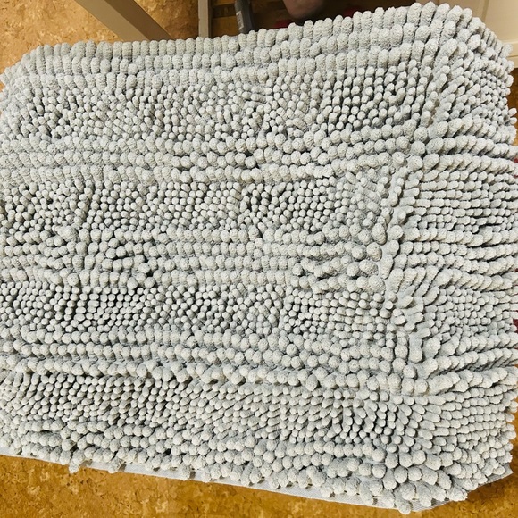 Huntington Home | Bath | New Popcorn Rug 235 X 8 Gray In Color | Poshmark